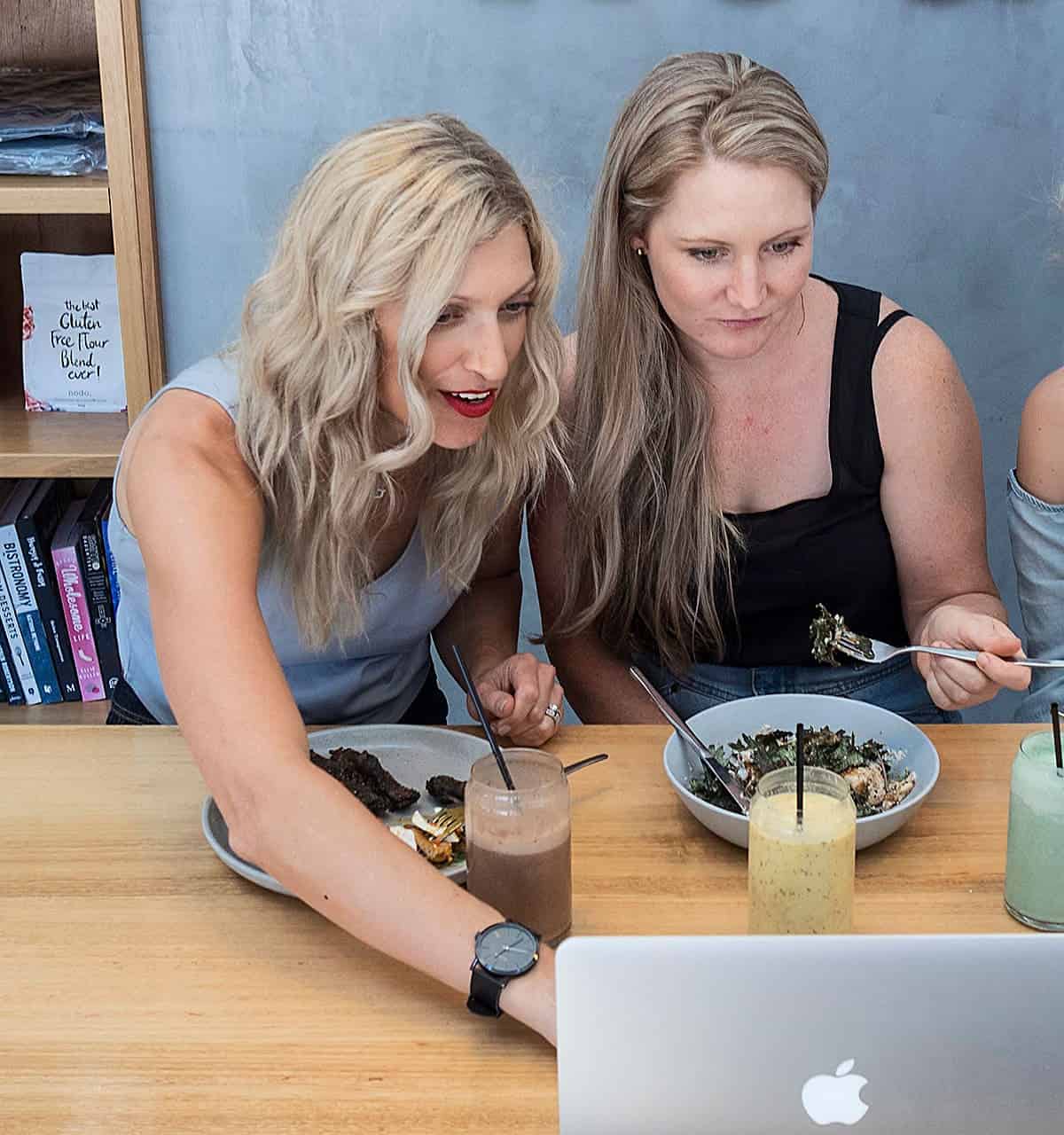 How To Find a Gut Health Specialist | Nutritionist Jessica Cox